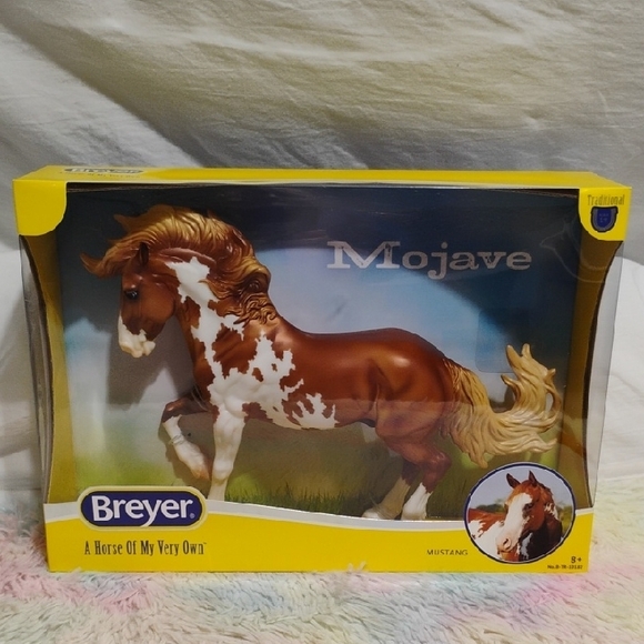 Breyer | Toys | New Breyer Glossy Mojave Mustang Collector Club ...